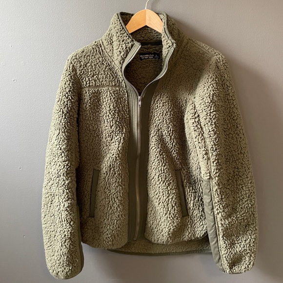 Abercrombie & Fitch | Jackets & Coats | Olive Sherpa Jacket | Poshmark